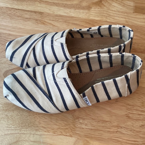 Toms | Shoes | Toms Riviera Striped Nautical Flats | Poshmark